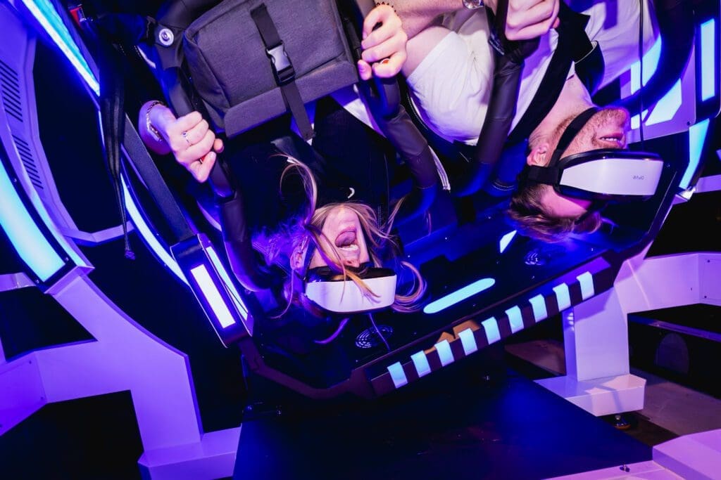 VR Experience Amsterdam - Aloha Amsterdam | Indoor fun & food in Hawaï ...